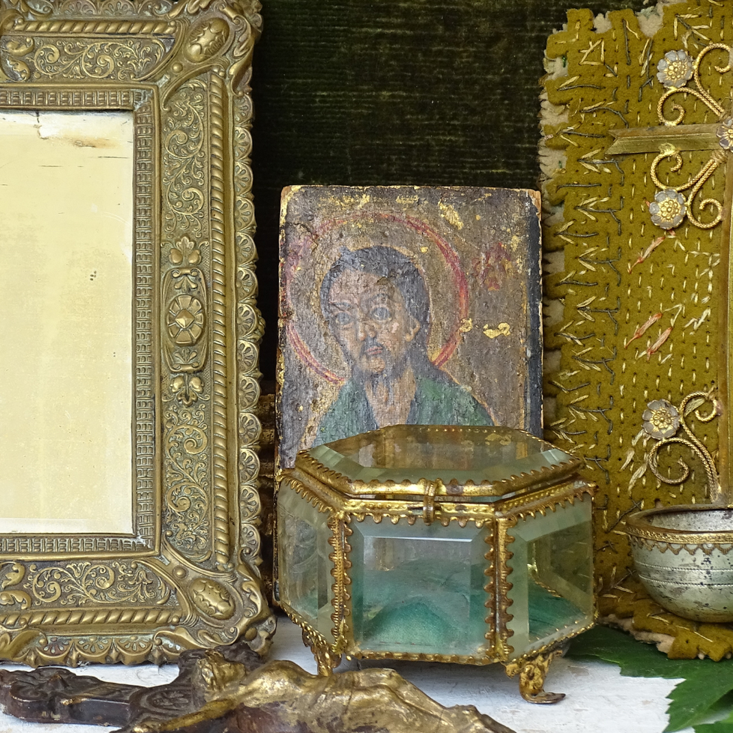 Antique and Vintage Gifts | Home Decor | La Maison de Belasyse